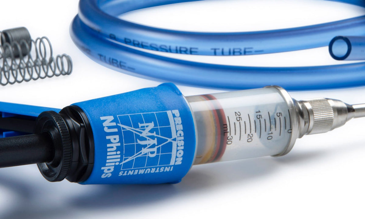 Drencher SYR 30cc Premium Auto with Metal Nozzle & Tubing — Jeffers